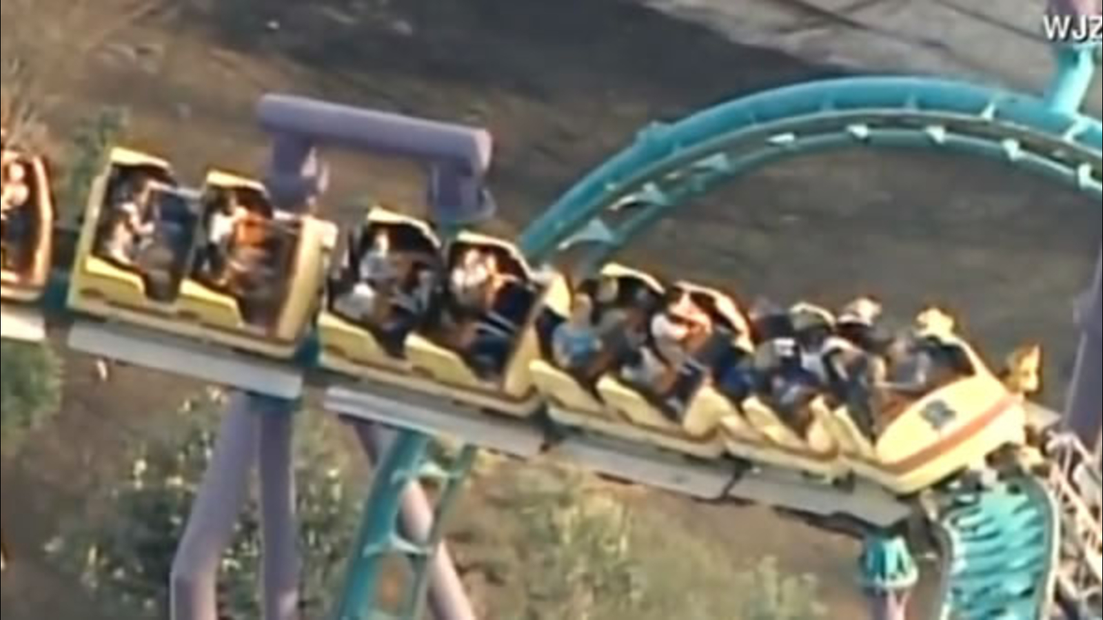 24 riders rescued from stalled roller coaster in Maryland - ABC7 San ...