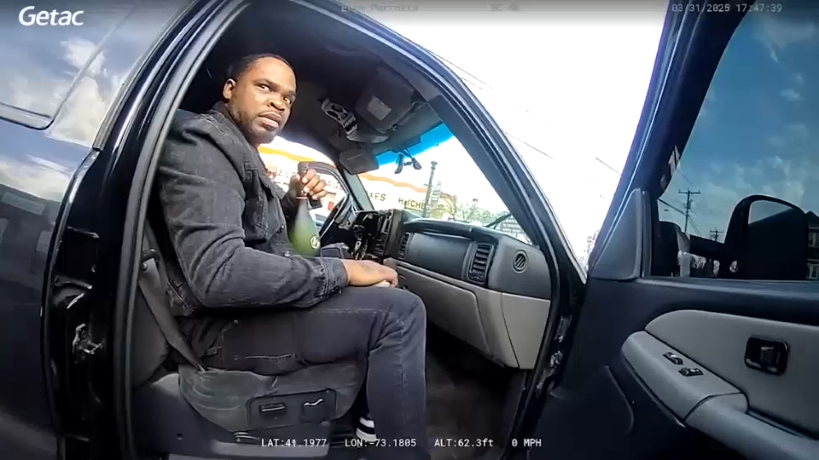 Bridgeport deadly police shooting: Dyshan Best waited 10 extra minutes ...