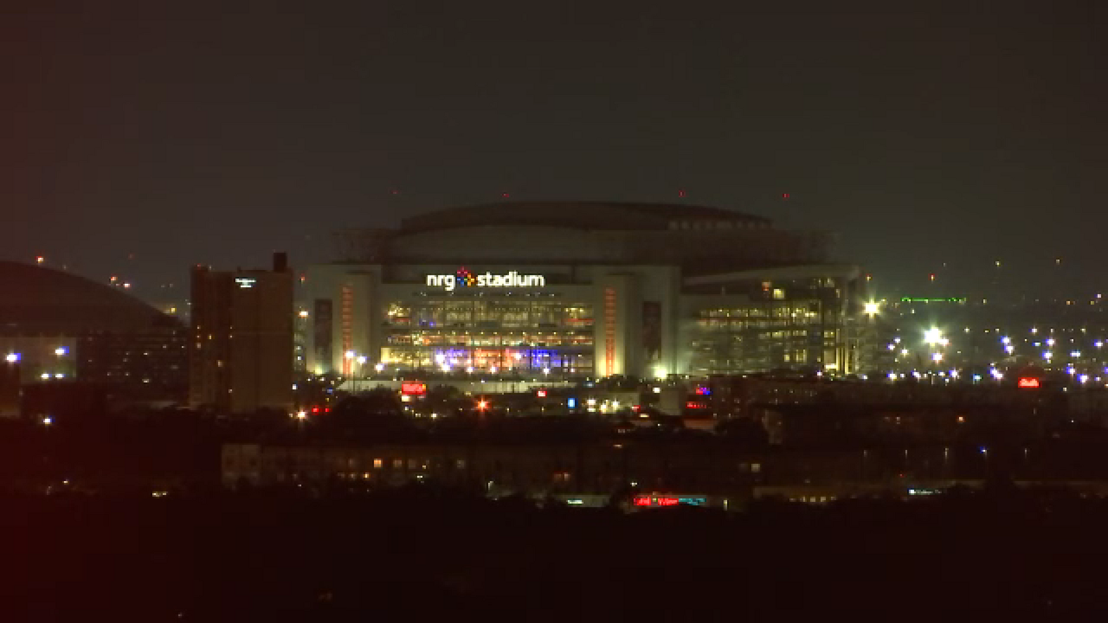 People running at Rodeo carnival prompts closure hours early, Houston ...