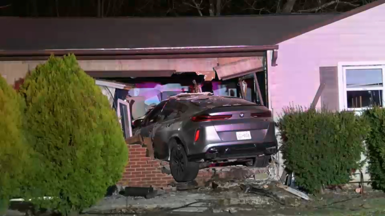 Woman charged with DWI after crashing car into home on Long Island ...