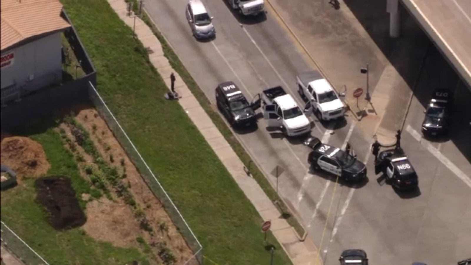 Officers investigating shooting that stemmed from fight on feeder road ...