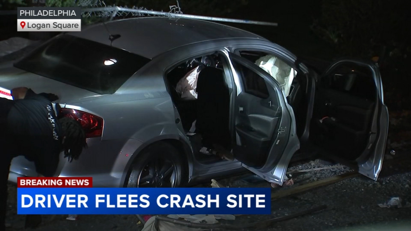 Driver runs off after crash at Logan Square fountain - 6abc Philadelphia