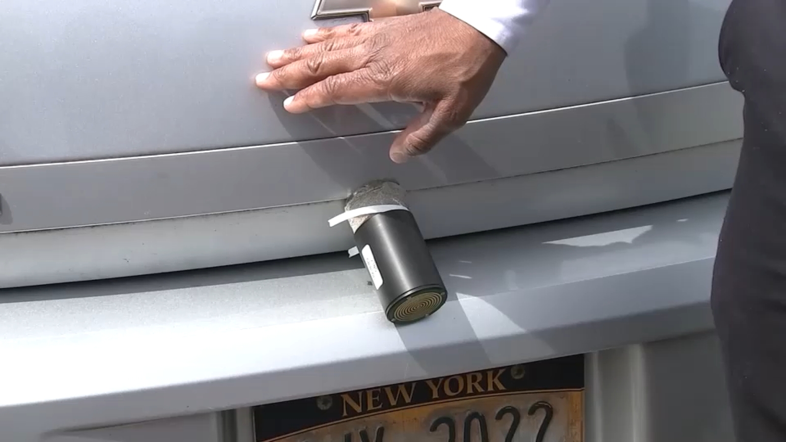 Suffolk County Sheriff's Office using GPS-tracking darts to tag fleeing ...