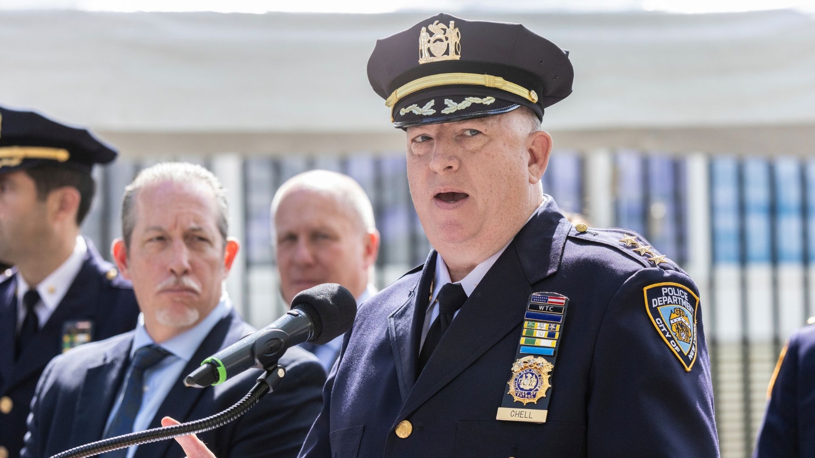 John Chell, former NYPD chief of department, announces run for NYC ...