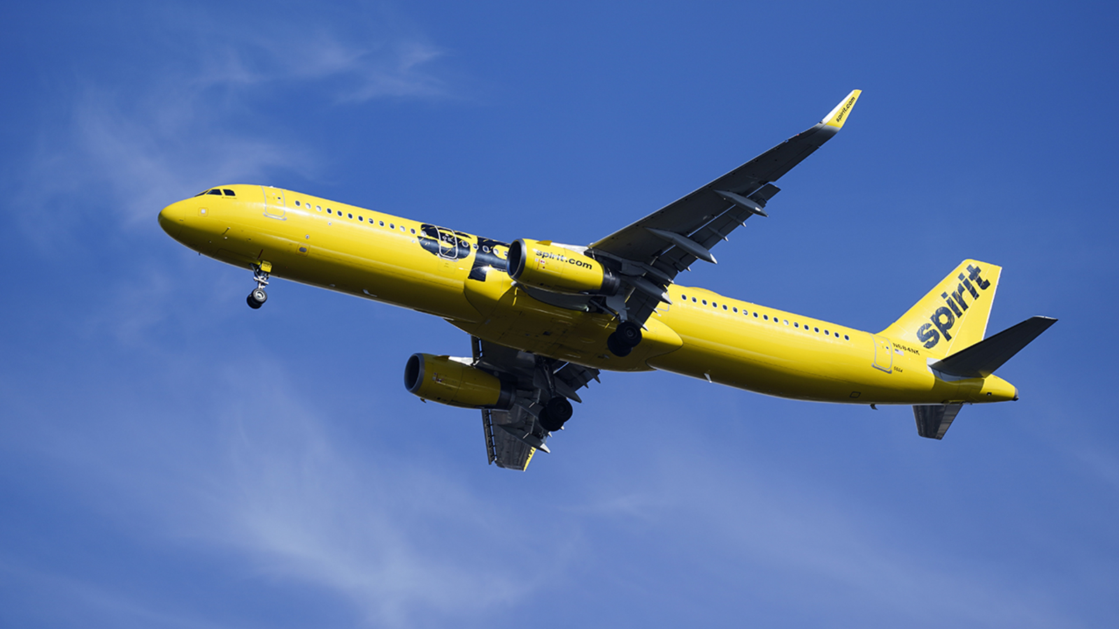 Spirit Airlines final flight | NC passengers applaud, react to possible ...