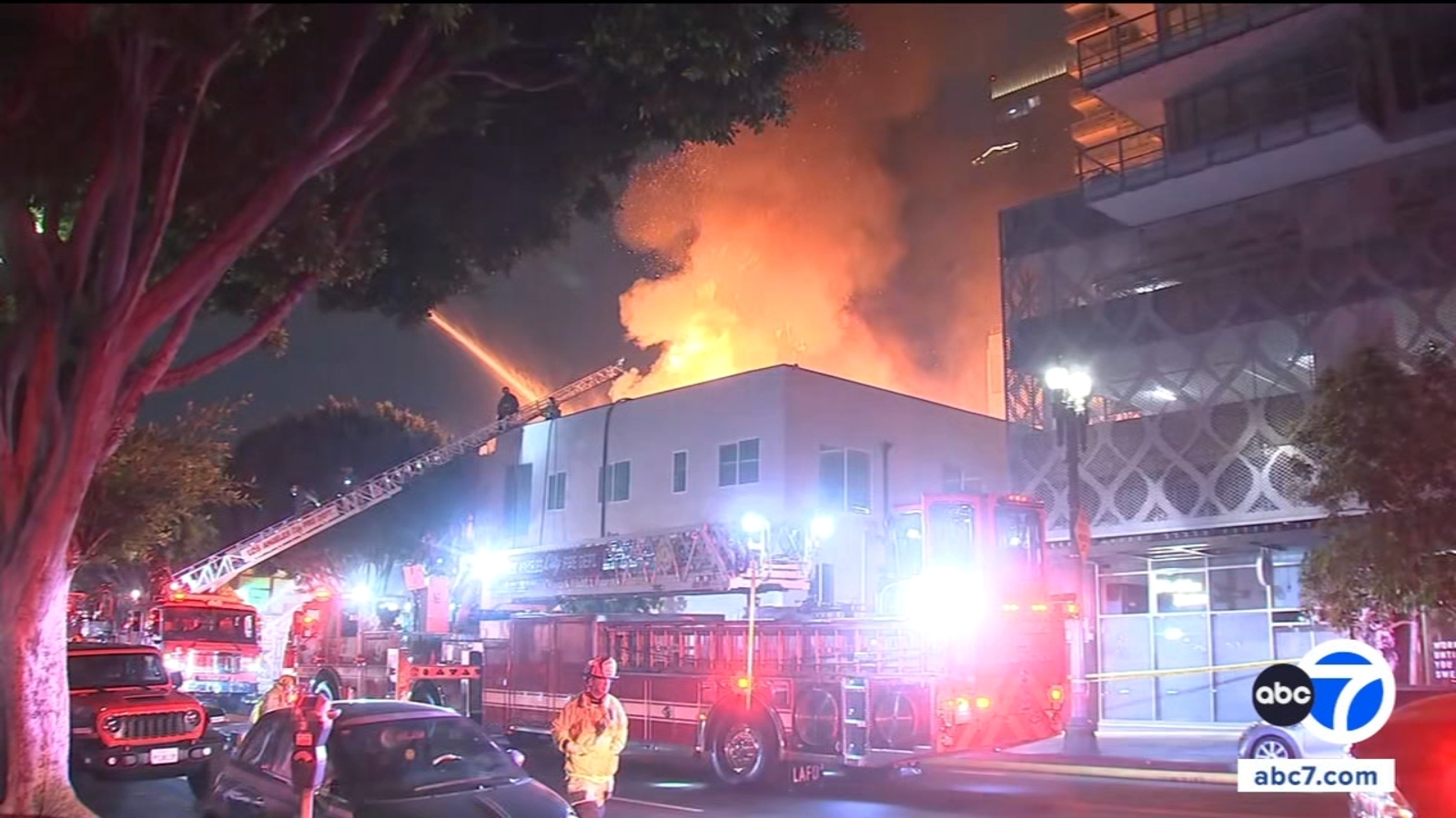LAFD firefighter hospitalized after large commercial building fire in ...