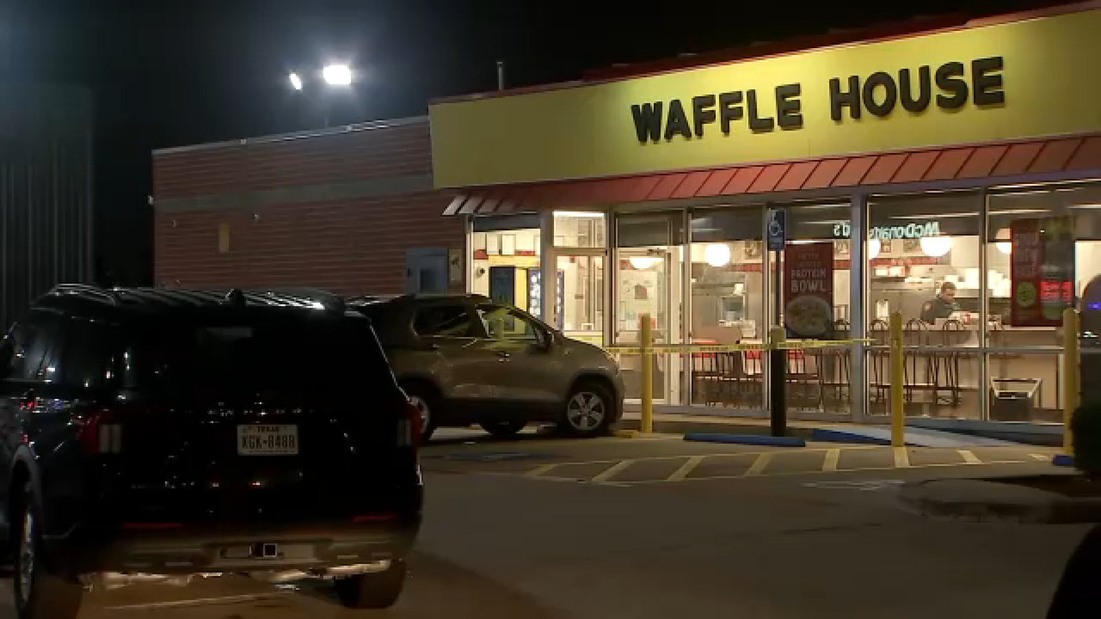 2 injured in NW Harris County Waffle House possible stabbing that ...
