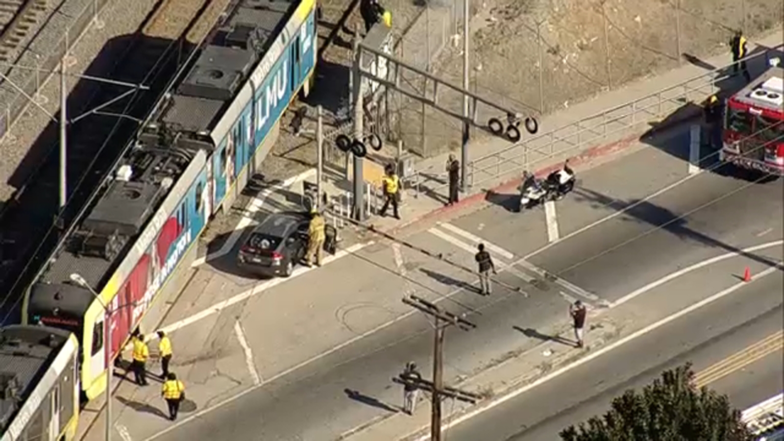 Metro A Line train and 3 vehicles collide at Watts intersection ...