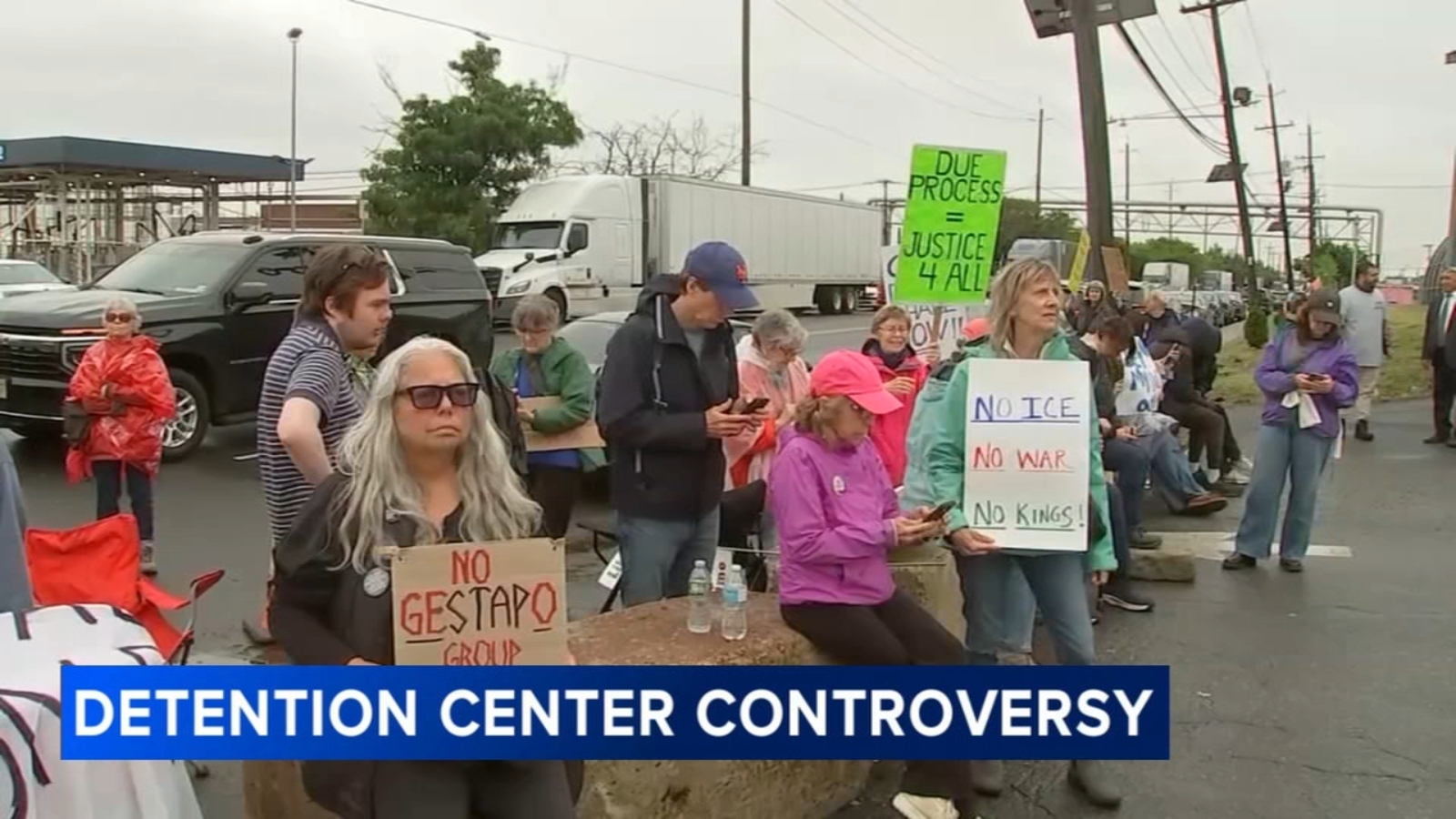 Protesters clash with ICE agents outside Newark, NJ detention center ...