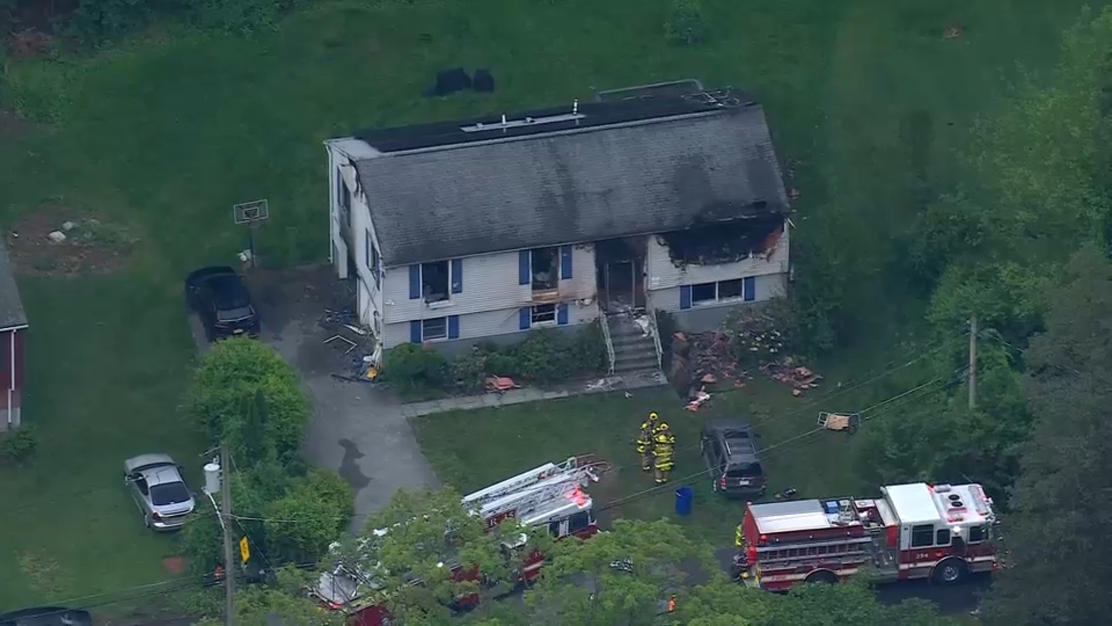 4 critically injured, including 2 children, in Cortlandt Manor house ...