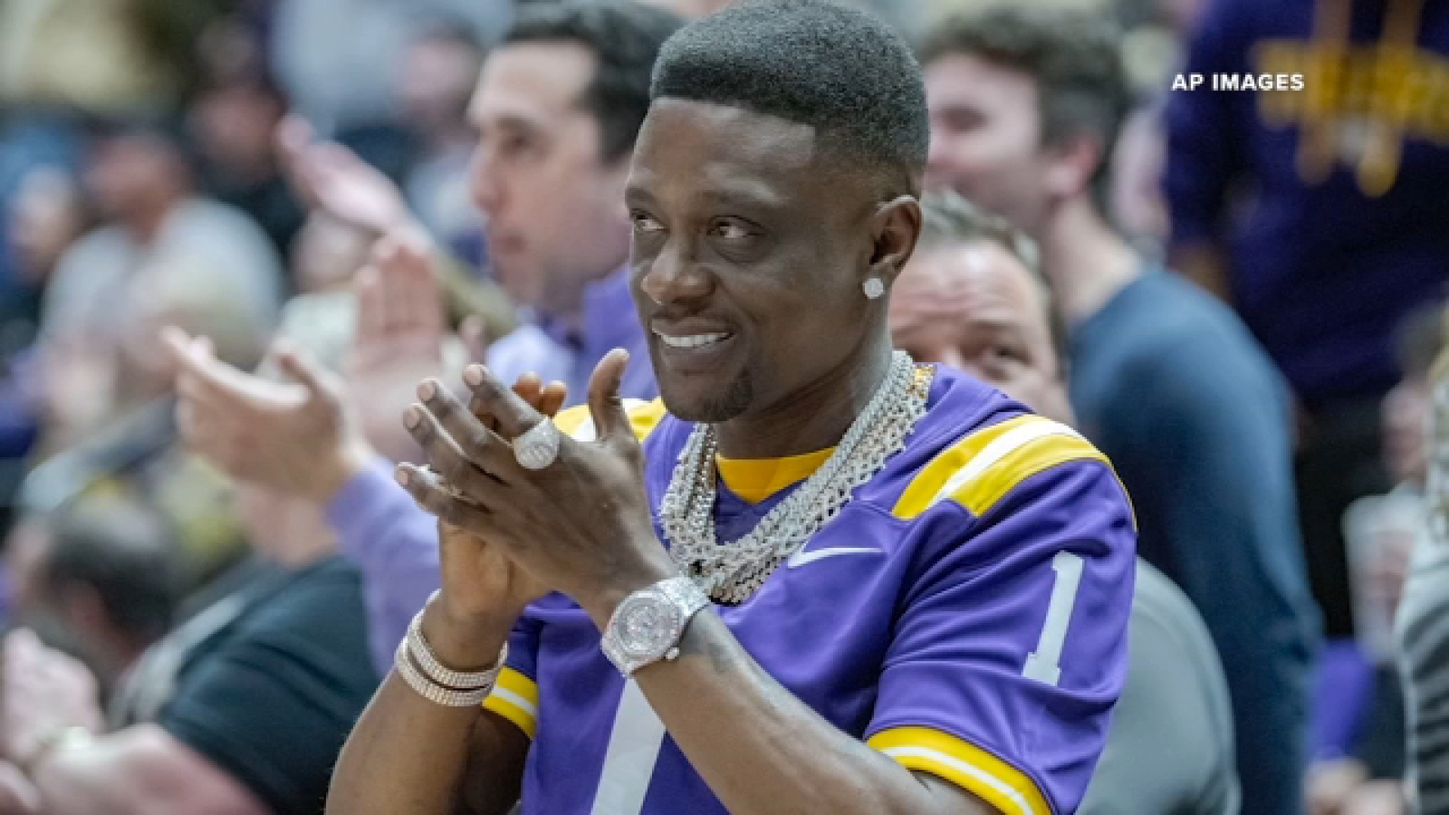 Louisiana rapper Boosie Badazz allegedly assaults nightclub guard ...