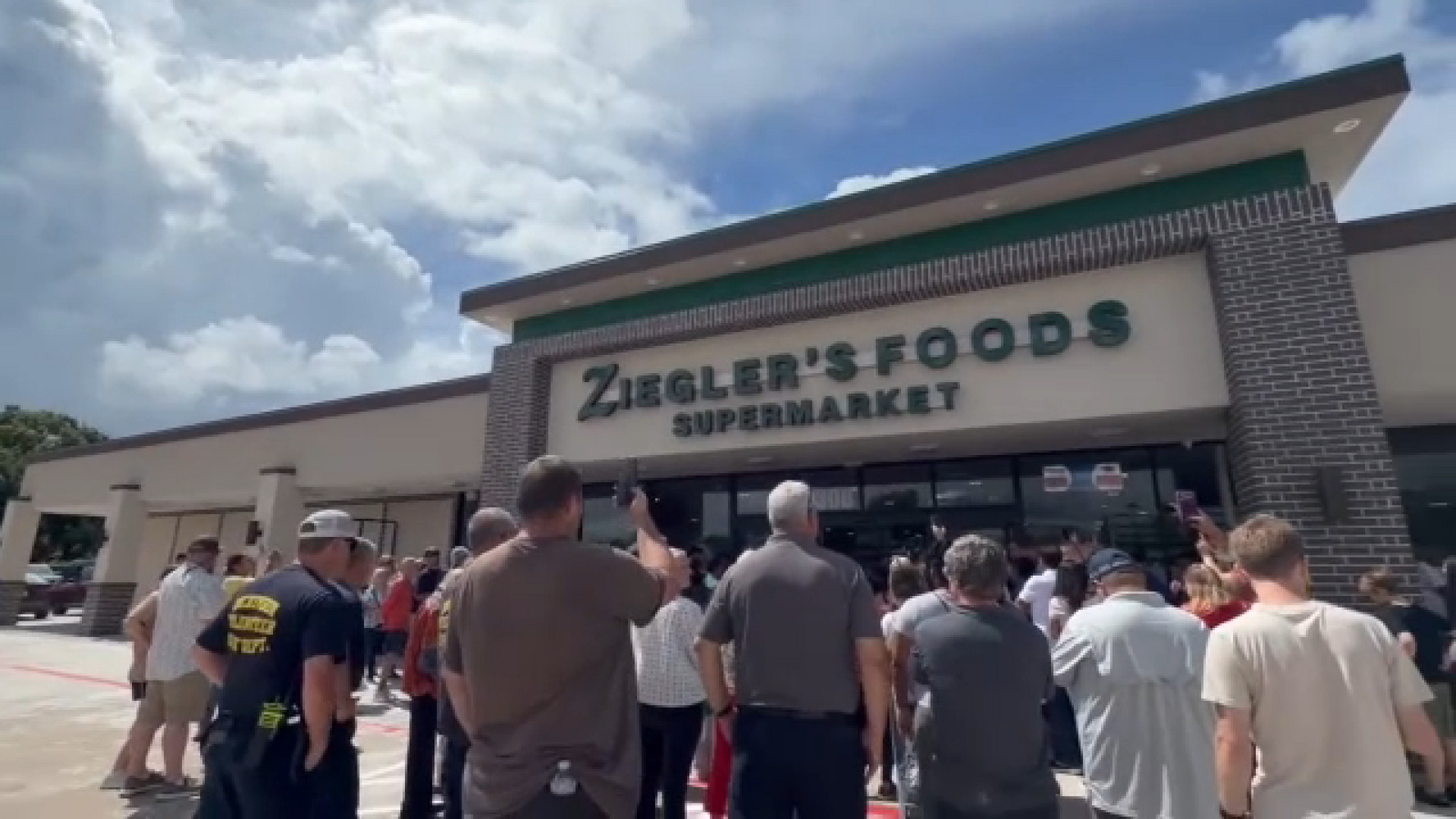 Ziegler's Foods reopens in Dickinson after fearing it wouldn't return ...