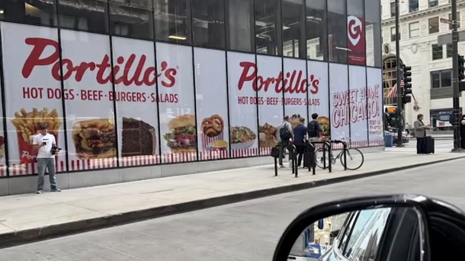 New Portillo's to open at 304 North Michigan Avenue in the Loop south ...