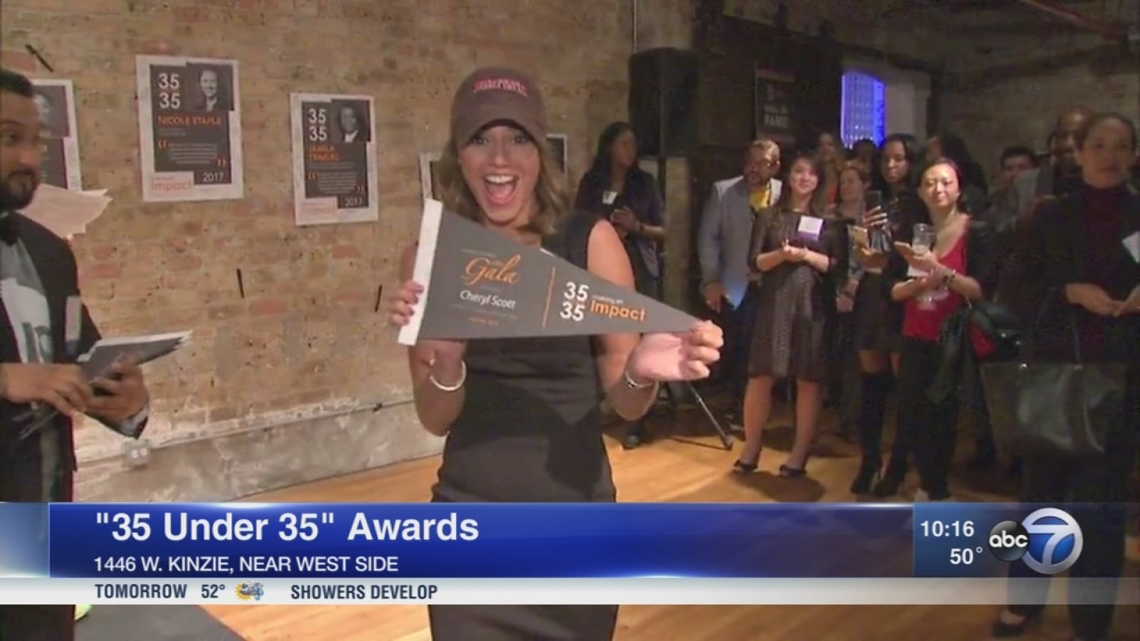ABC7's Cheryl Scott honored by Chicago Scholars - ABC7 Chicago