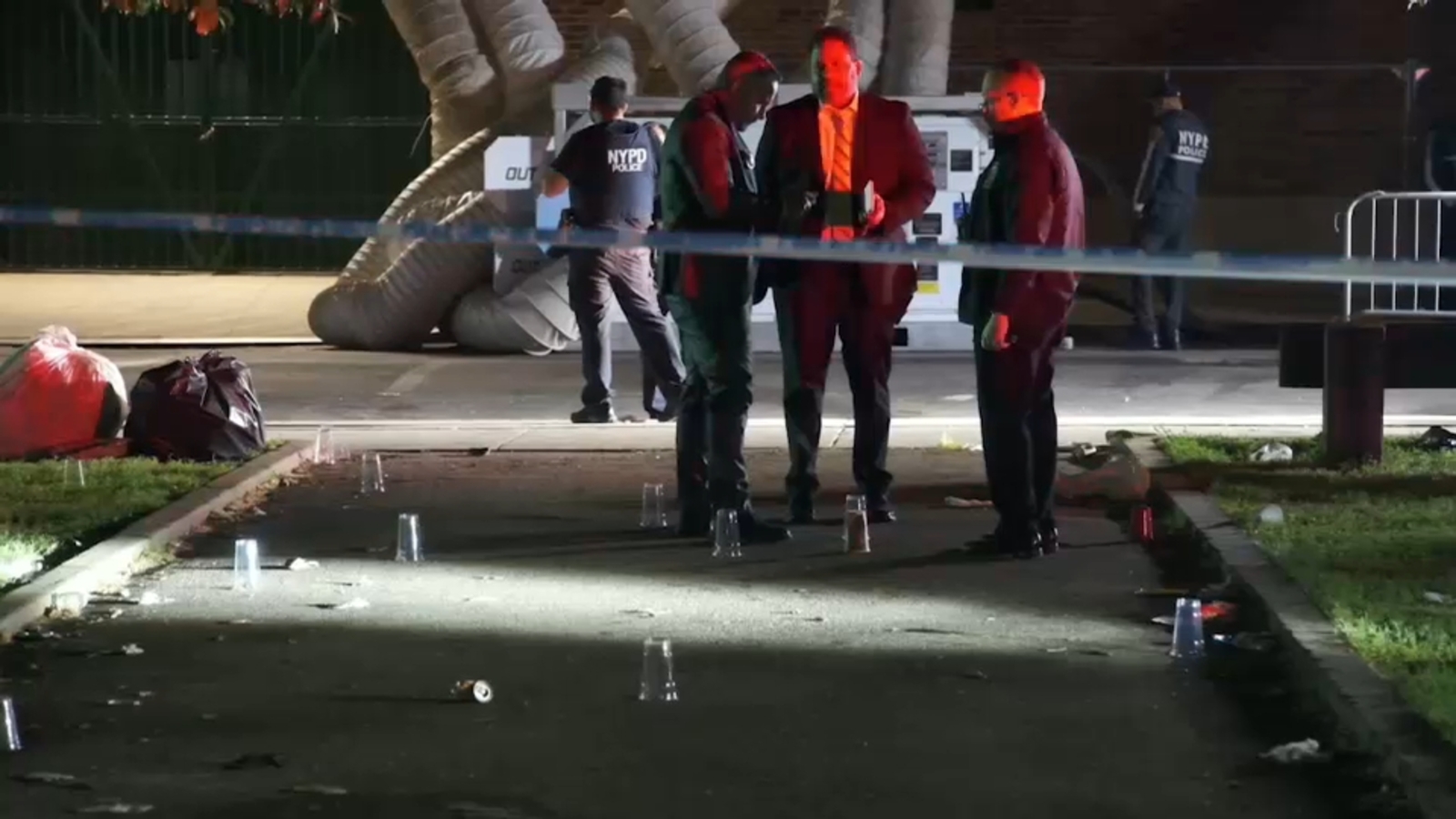 4 wounded, including 2 teens, in Harlem shooting - ABC7 New York