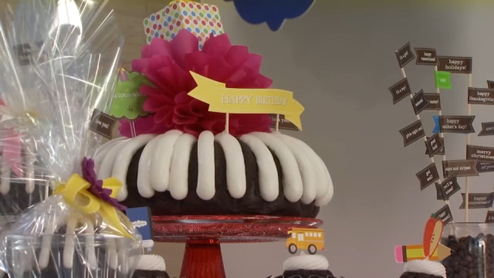 Nothing Bundt Cakes opens new location in Merced - ABC30 Fresno