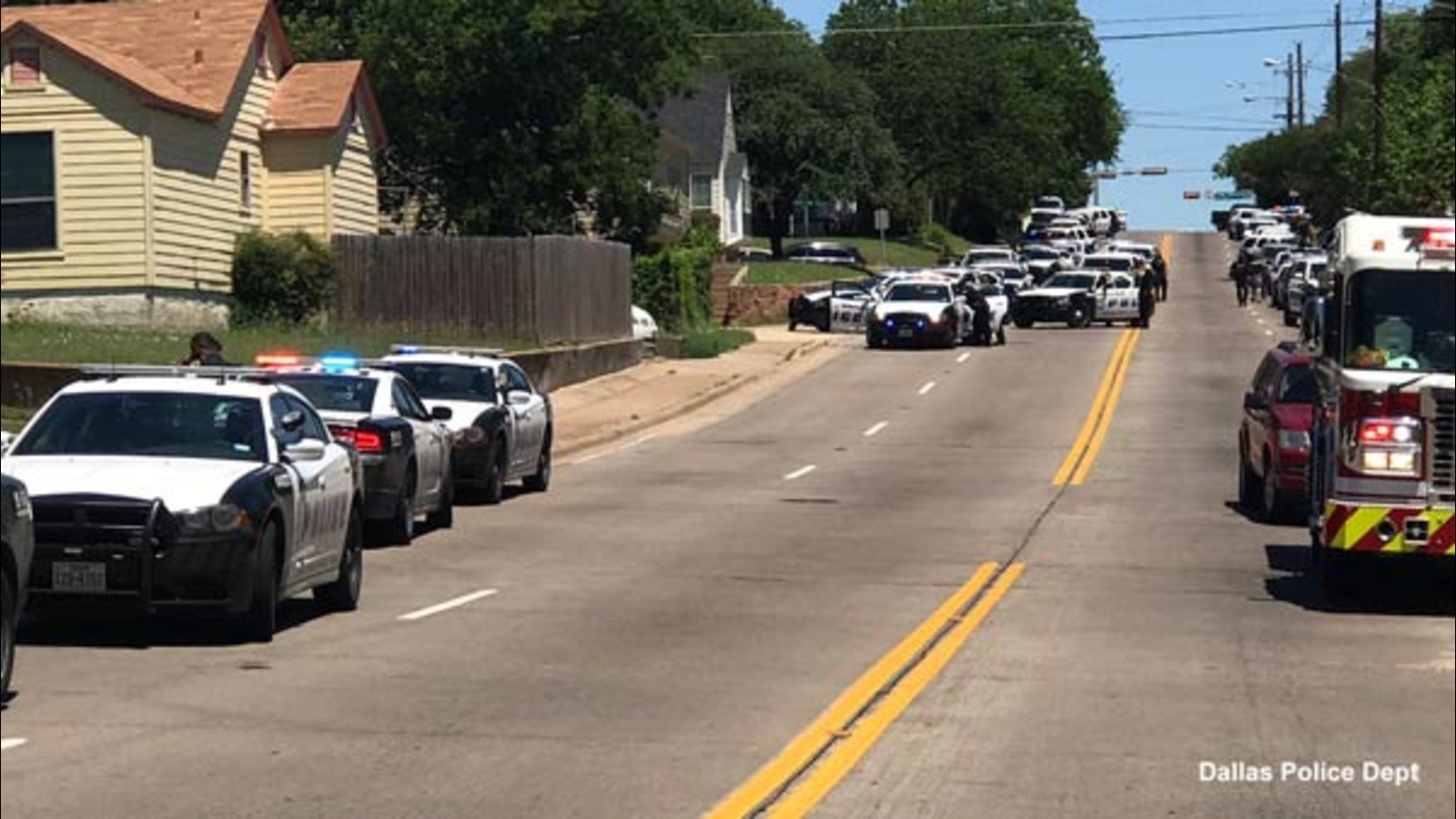 Police: Dallas paramedic shot, critically hurt; scene active - 6abc ...