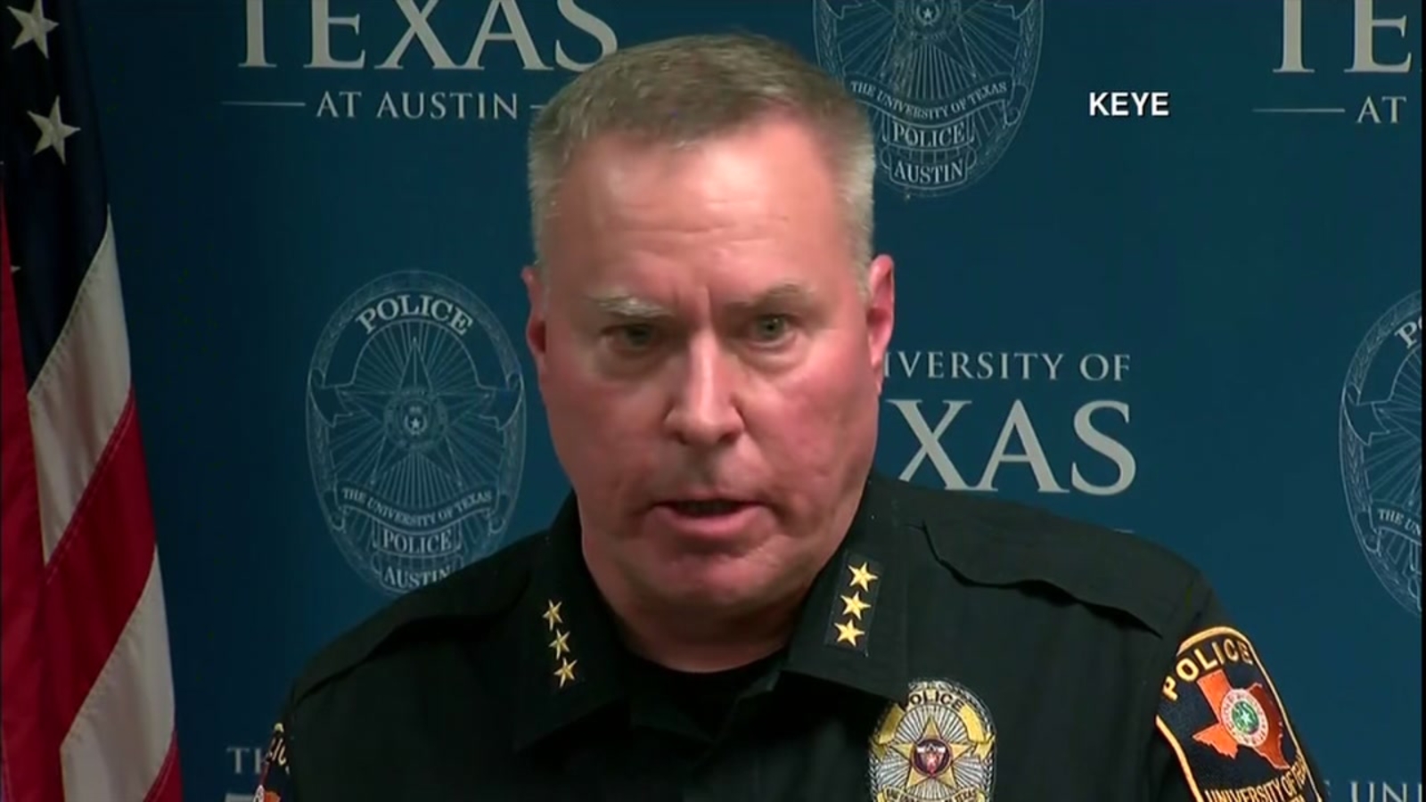 University of Texas Police Chief David Carter briefs the media on the ...
