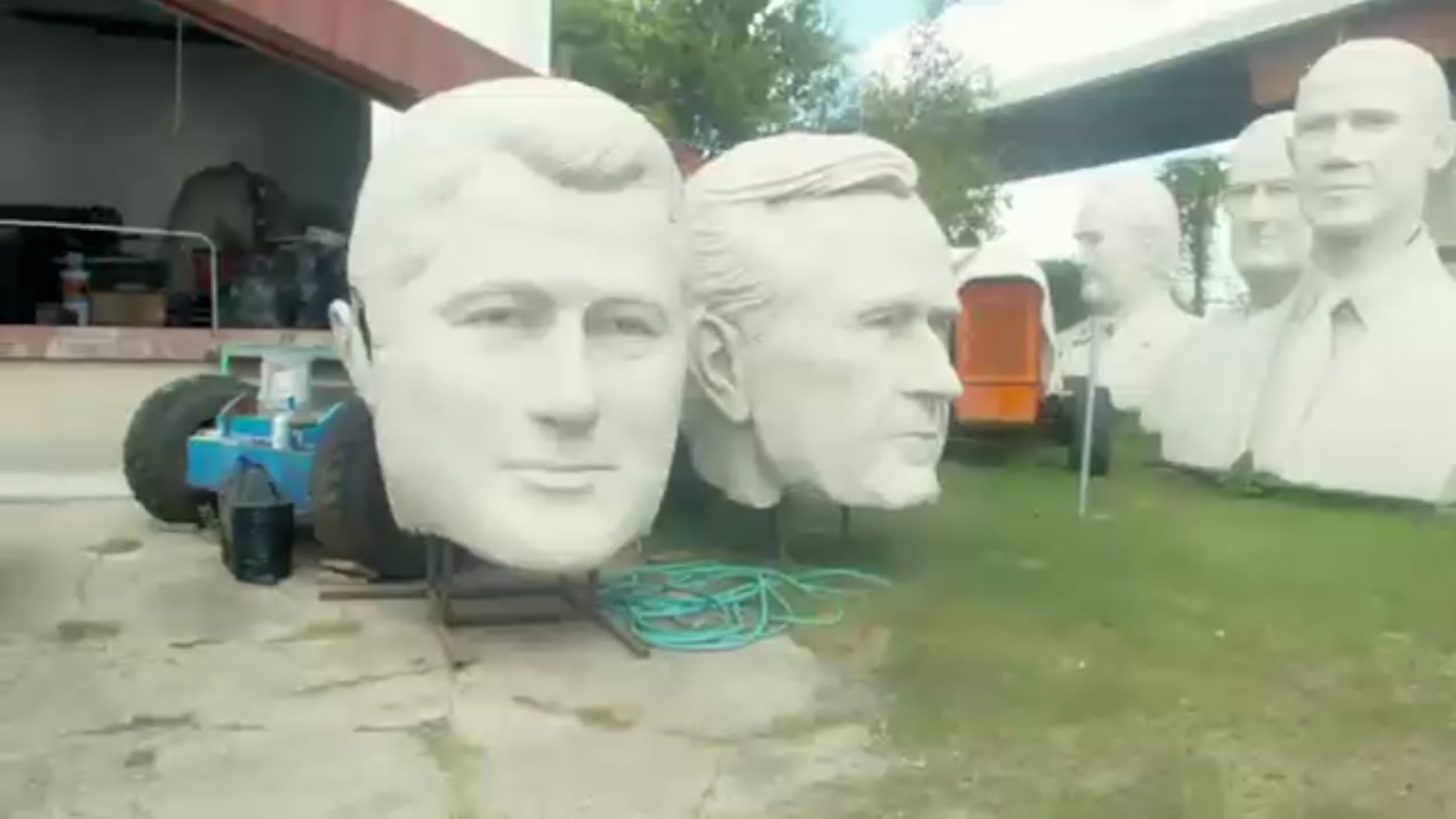 Hidden Houston: Presidential Faces on Nance Street - ABC13 Houston