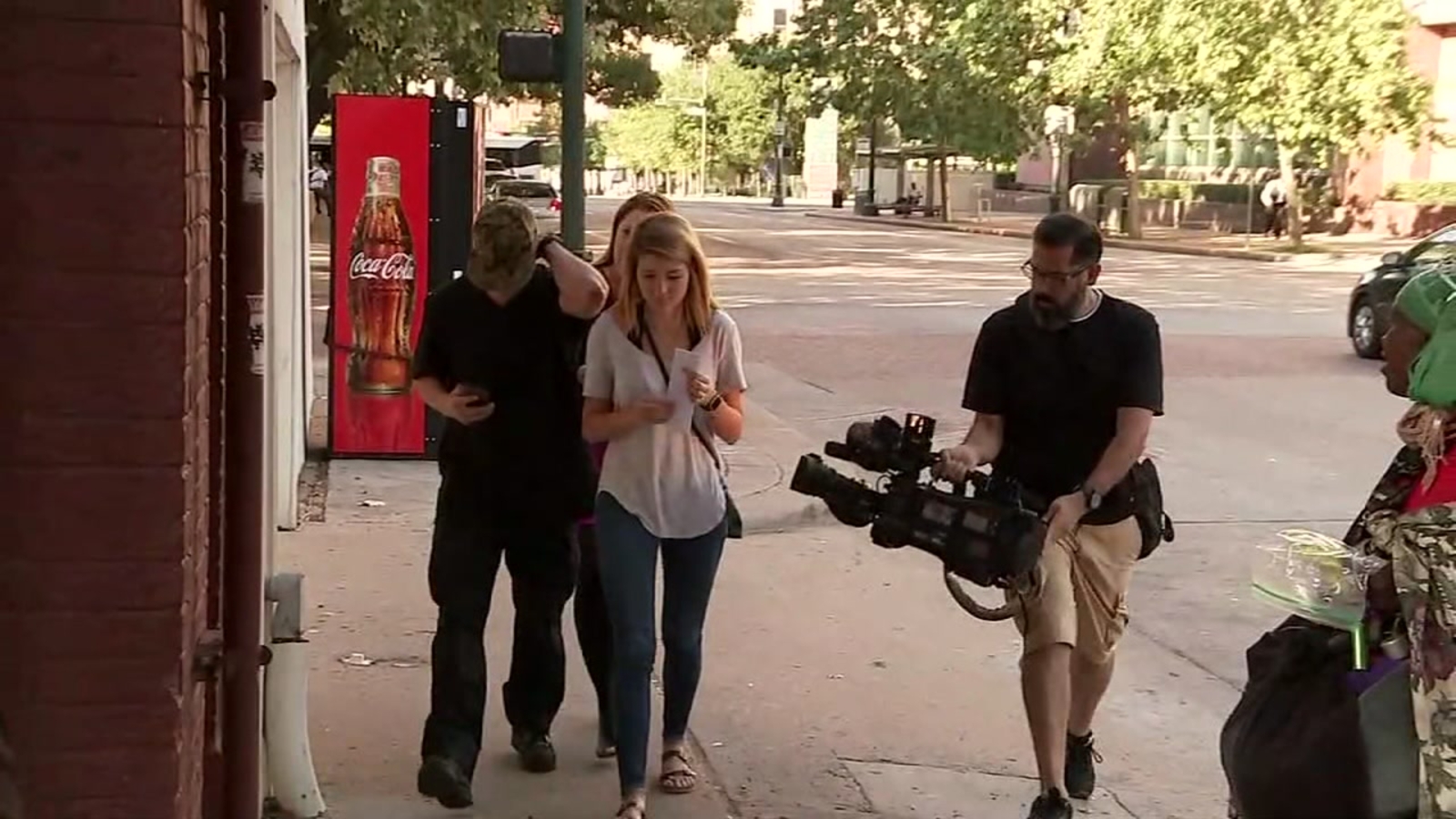 Houston cop relieved of duty after alleged intoxication arrest - ABC13 ...