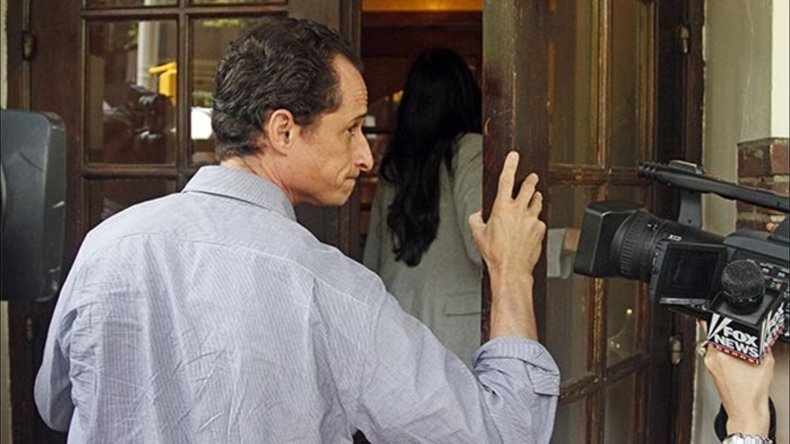 Ex-US Rep. Anthony Weiner pleads guilty in sexting case - 6abc Philadelphia