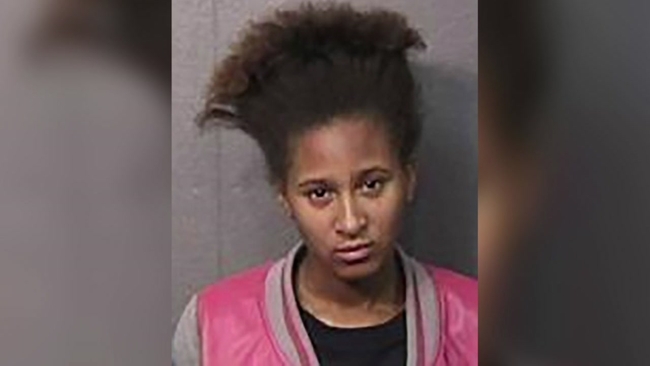 Investigators: Female bank robber identified by teller in Houston ...