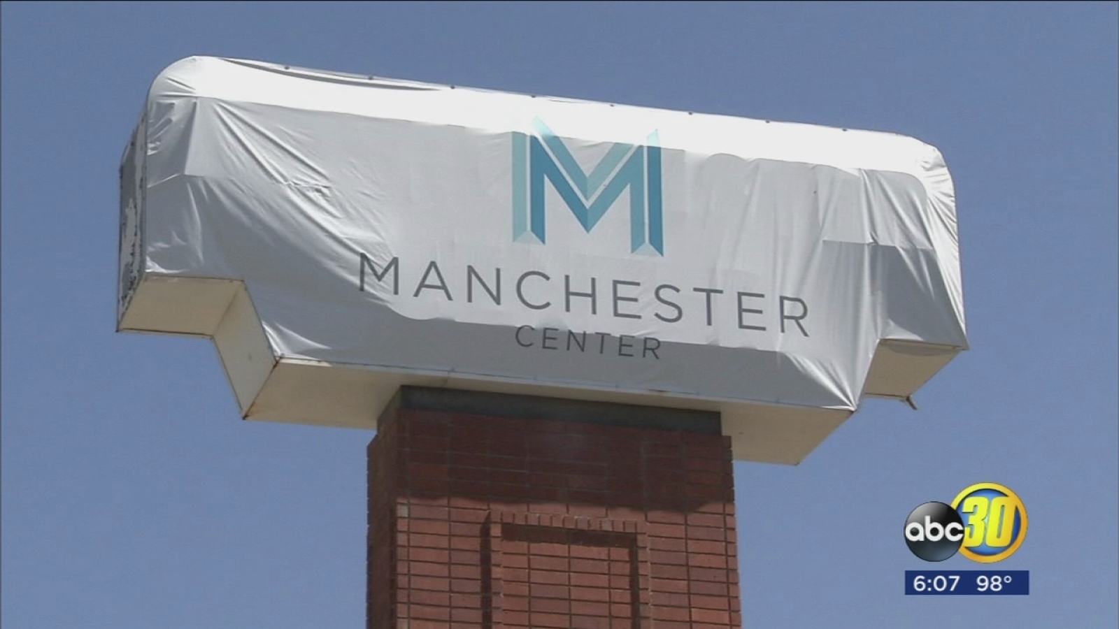 Construction ramps up on Manchester Center renovation - ABC30 Fresno