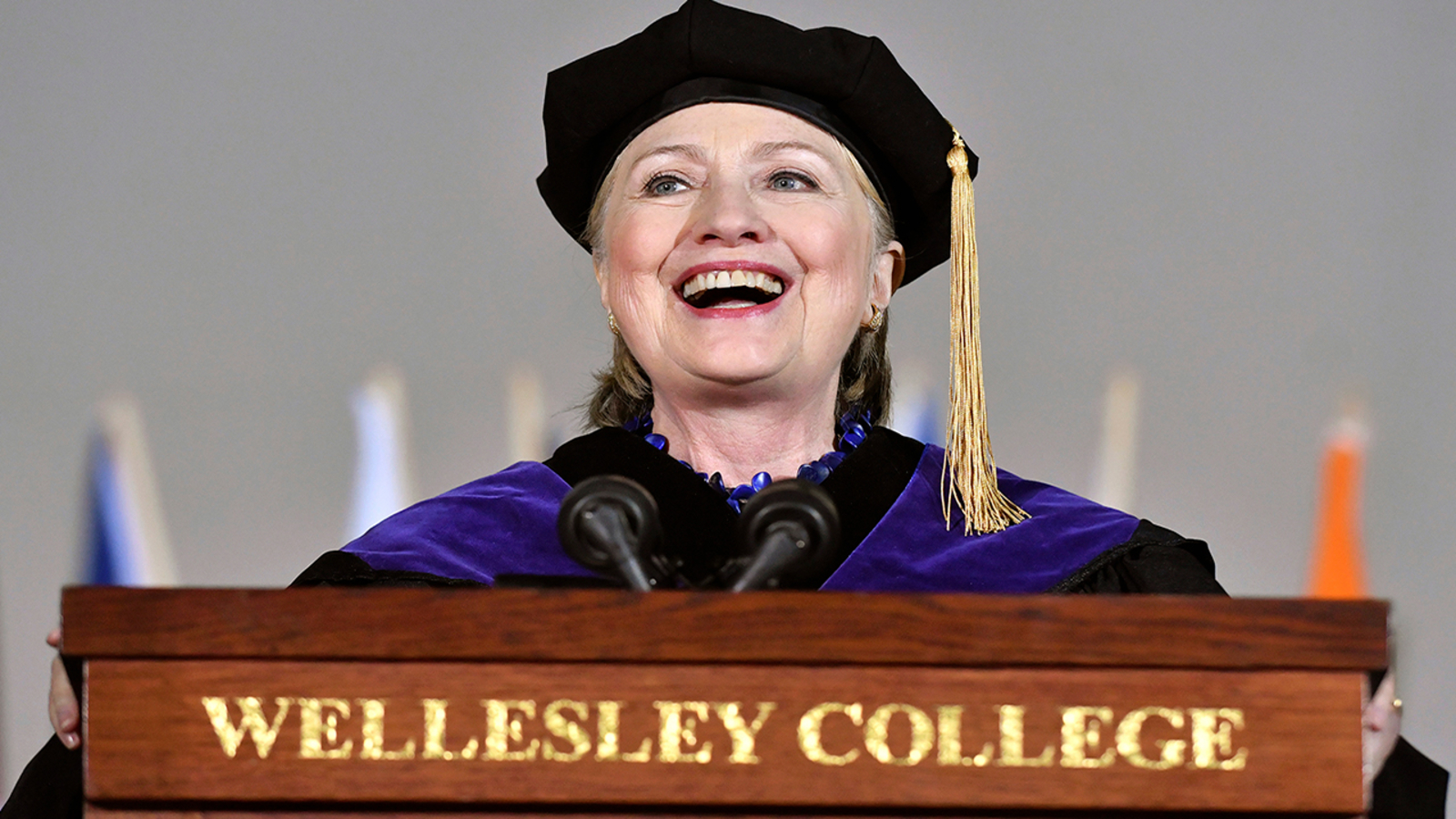 Hillary Clinton delivers commencement address at her alma mater ...