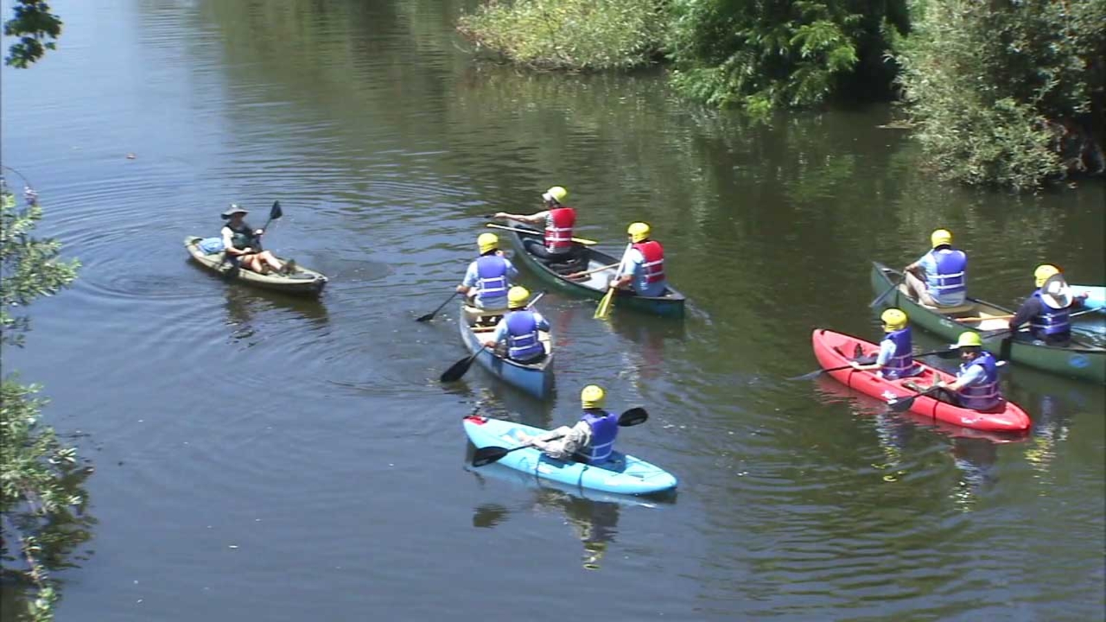 Summer kayaking season kicks off at LA River - ABC7 Los Angeles