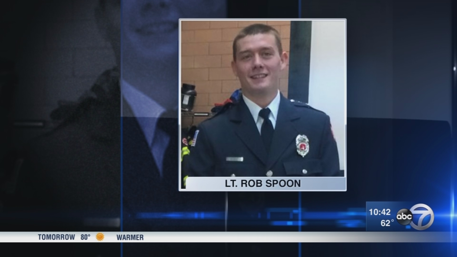 CFD paramedic found dead in Mt. Greenwood blaze; death investigation ...