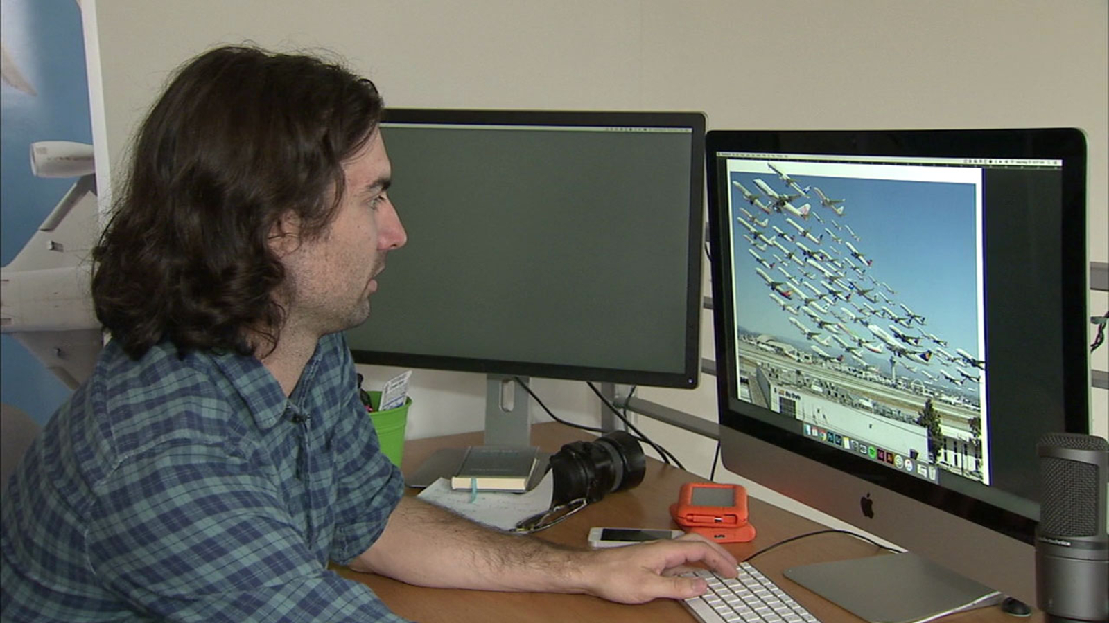 Artist creates viral photo with day's worth of planes flying out of LAX ...