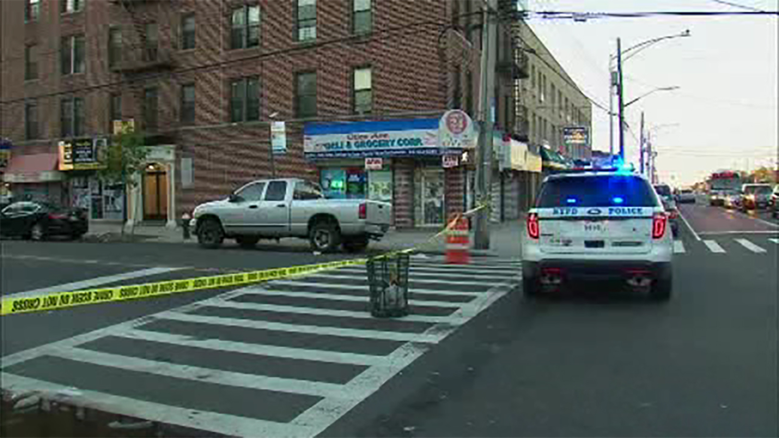 NYPD officer dragged by vehicle in East Flatbush, Brooklyn - ABC7 New York