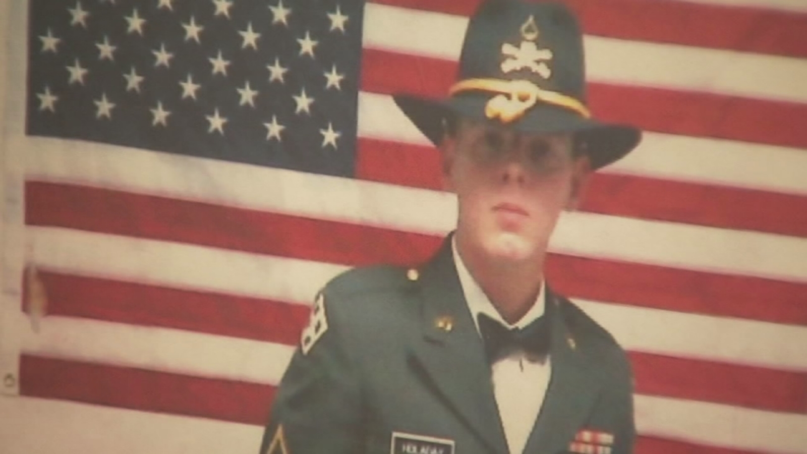 Mom defends war veteran son who shot her, killed her husband - ABC7 Chicago