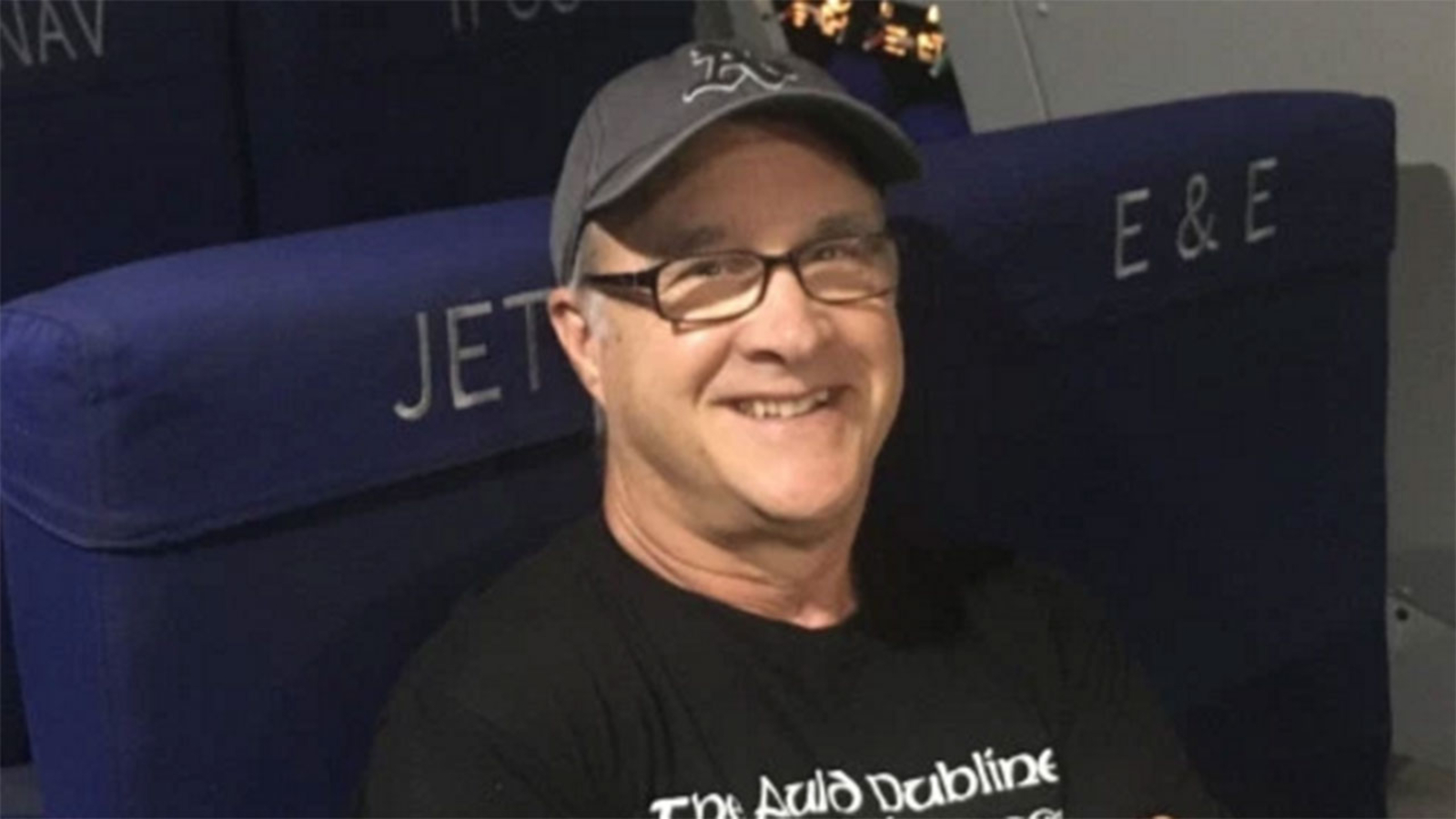 Beloved HS teacher Eric Thiel dies day after retiring - ABC7 Chicago