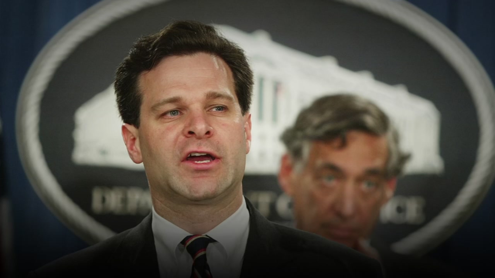 Senate confirms Christopher Wray as new FBI director - ABC13 Houston Senate confirms Christopher Wray as new FBI director - ABC13 Houston