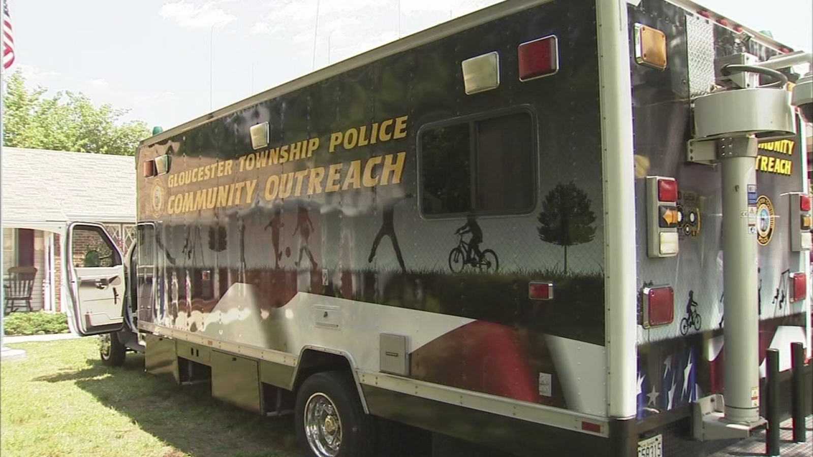 Community outreach vehicle - 6abc Philadelphia