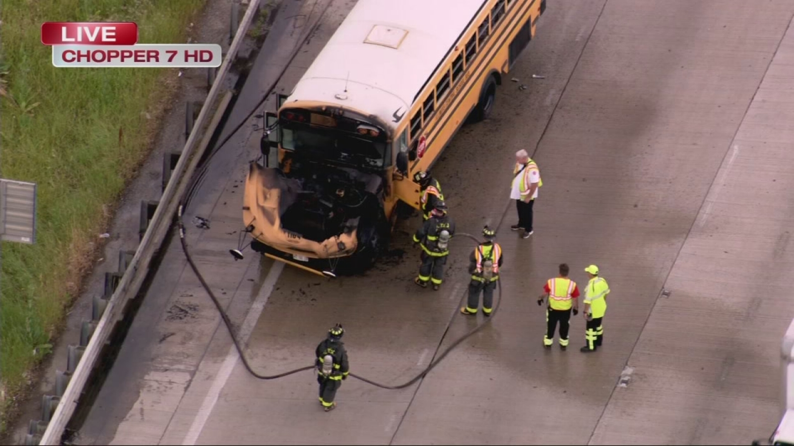 School bus catches fire on Dan Ryan Expressway - ABC7 Chicago