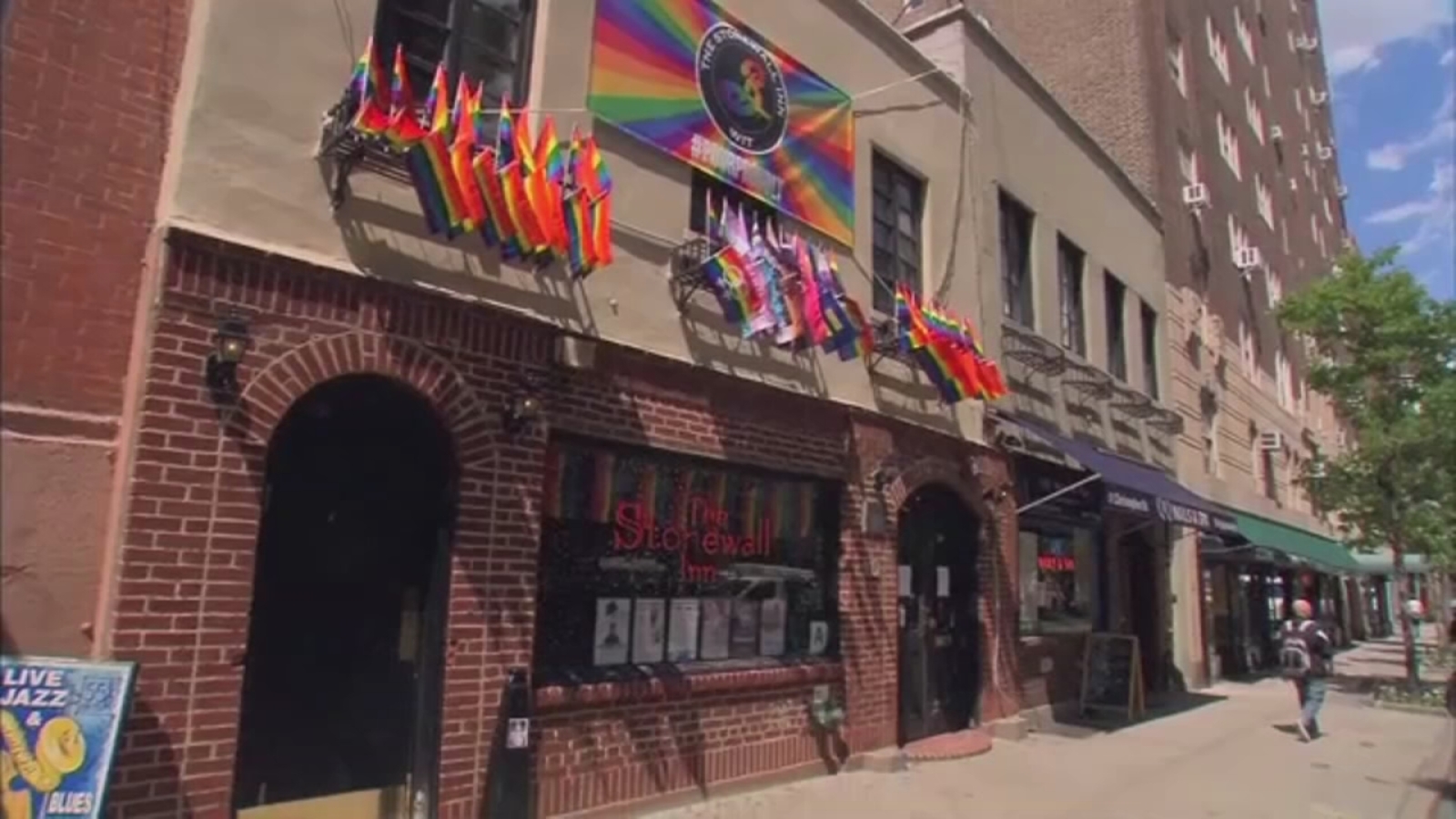 48th NYC Pride March - Historic LGBT Site: The Stonewall Inn - ABC7 New ...