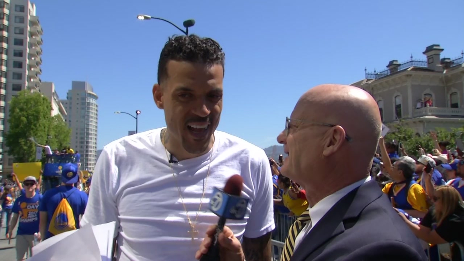 VIDEO: Forward Matt Barns praises Warriors teammates at parade - ABC7 ...