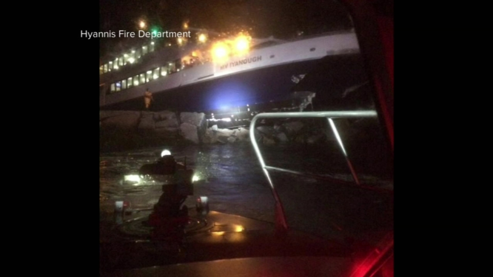 Authorities: 18 injured after ferry crashes into jetty - 6abc Philadelphia