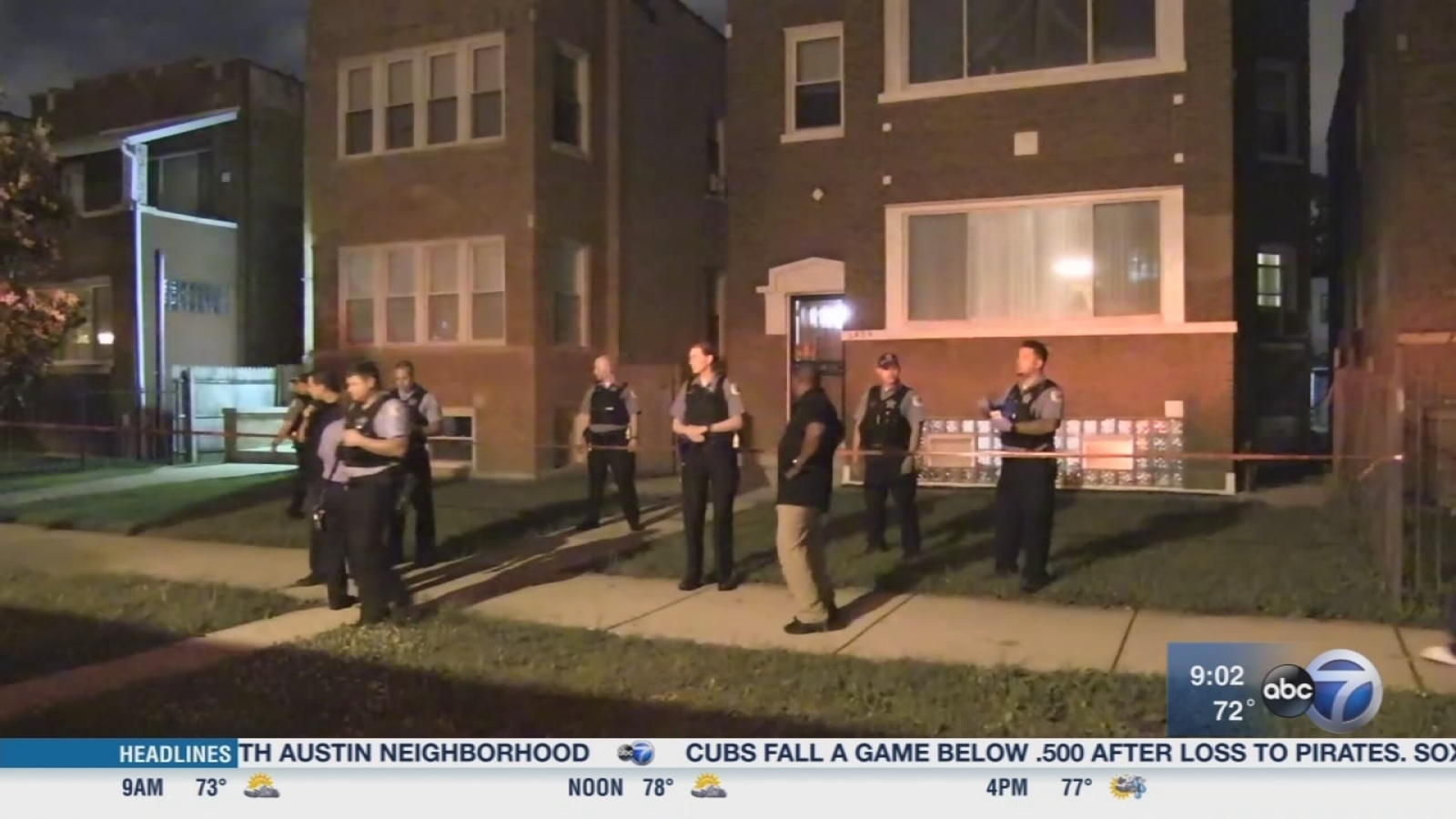 Son finds parents stabbed to death inside Chicago home - ABC7 New York
