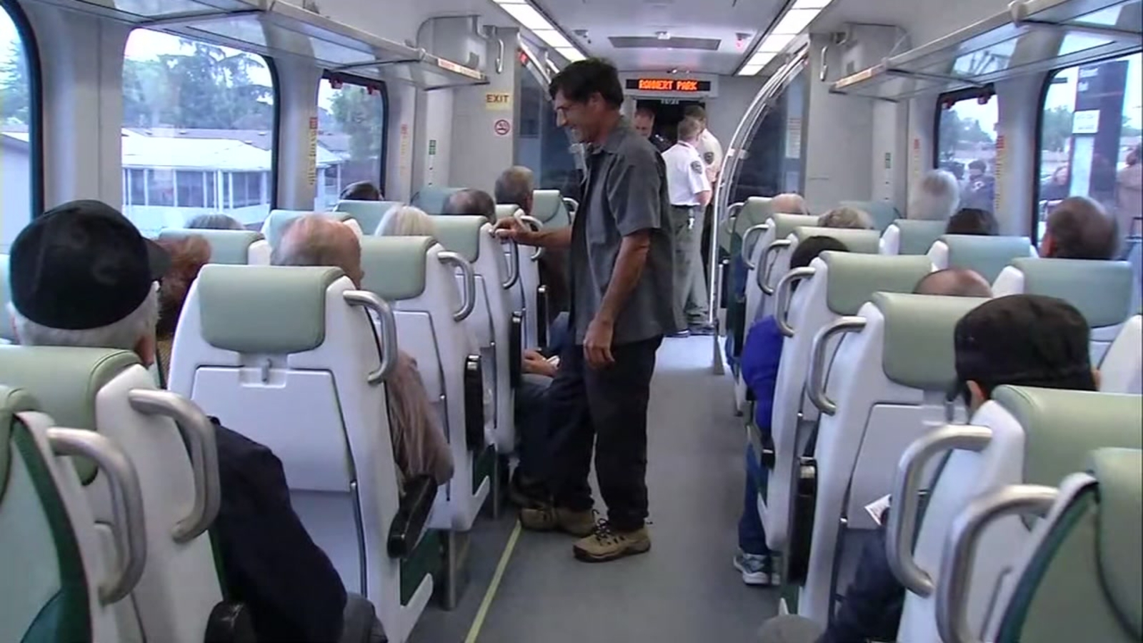 Free rides on SMART train as they test Sonoma-Marin service - ABC7 San ...
