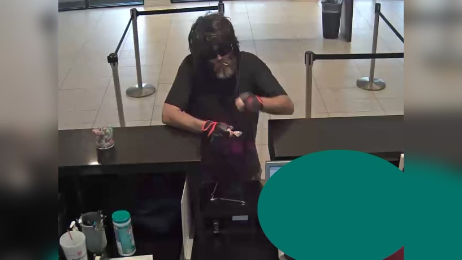 FBI on the hunt for bicycling bad hair bandit after bank robbery ...