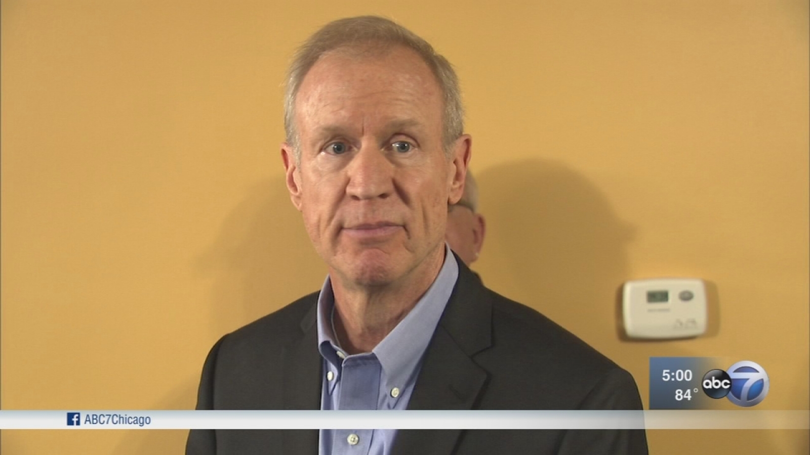 Governor Bruce Rauner urges Illinois House not to undo budget plan veto ...