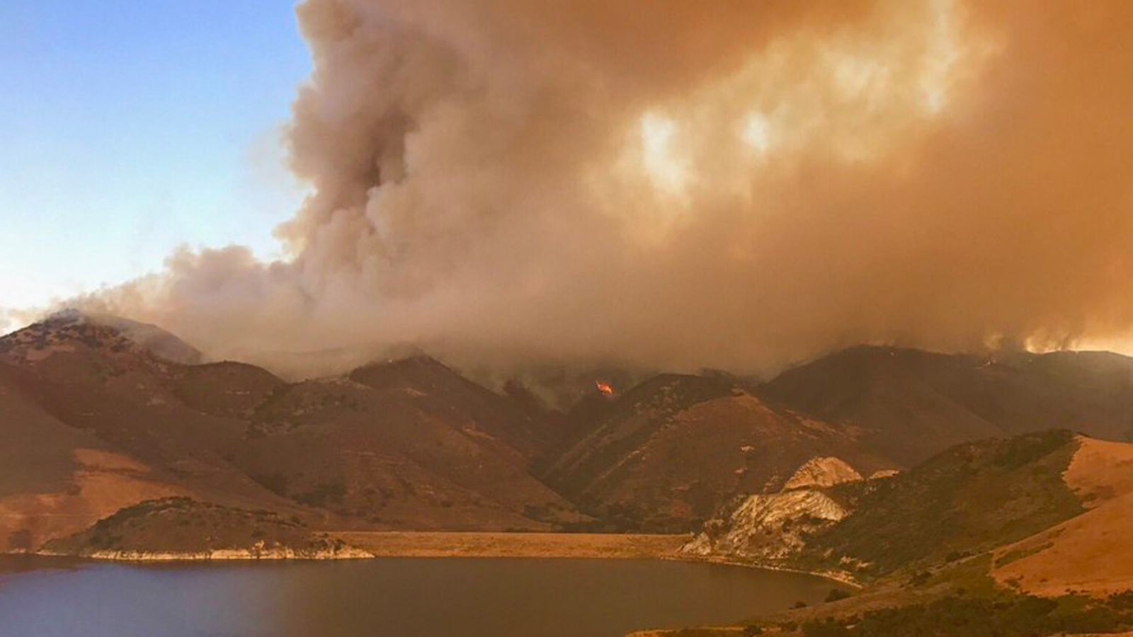 Alamo Fire in Santa Barbara and San Luis Obispo counties explodes to ...