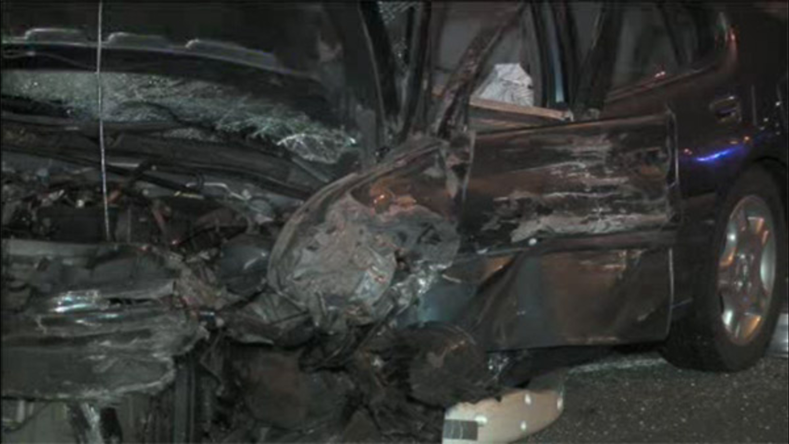 Cars smashed in Lawncrest, DUI suspected - 6abc Philadelphia