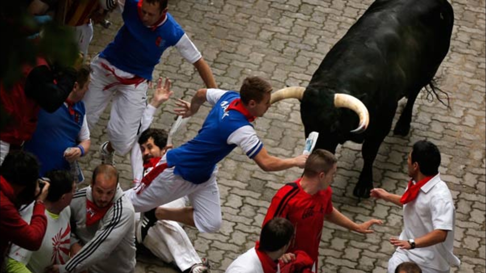 American gored at Pamplona bull run promises to run again - 6abc ...
