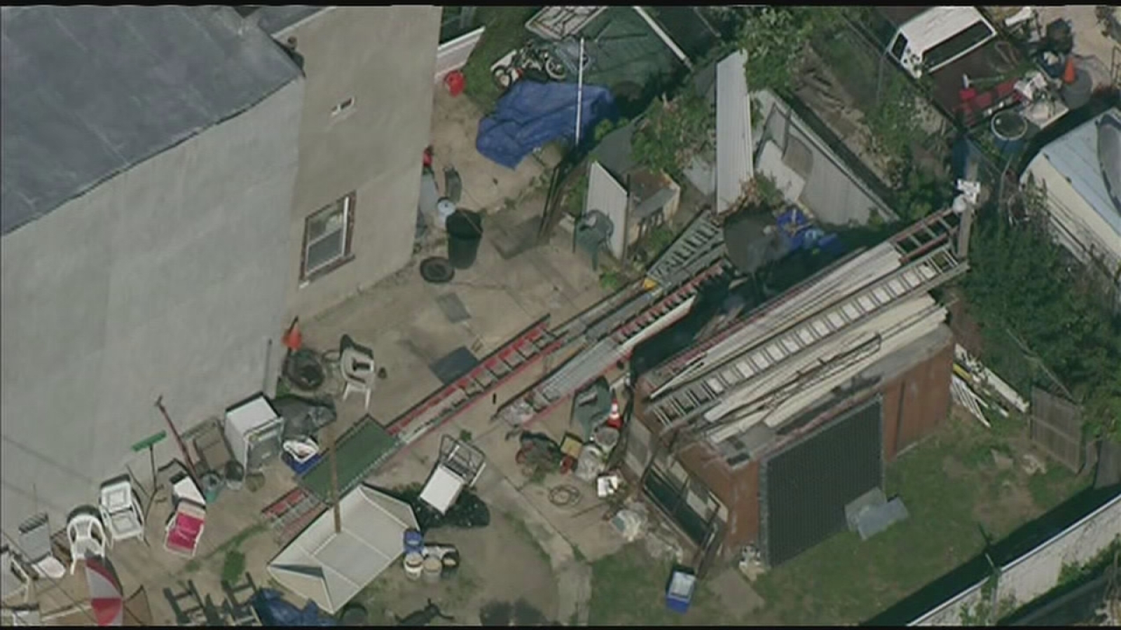 Man shocked, falls from scaffolding in Kensington - 6abc Philadelphia