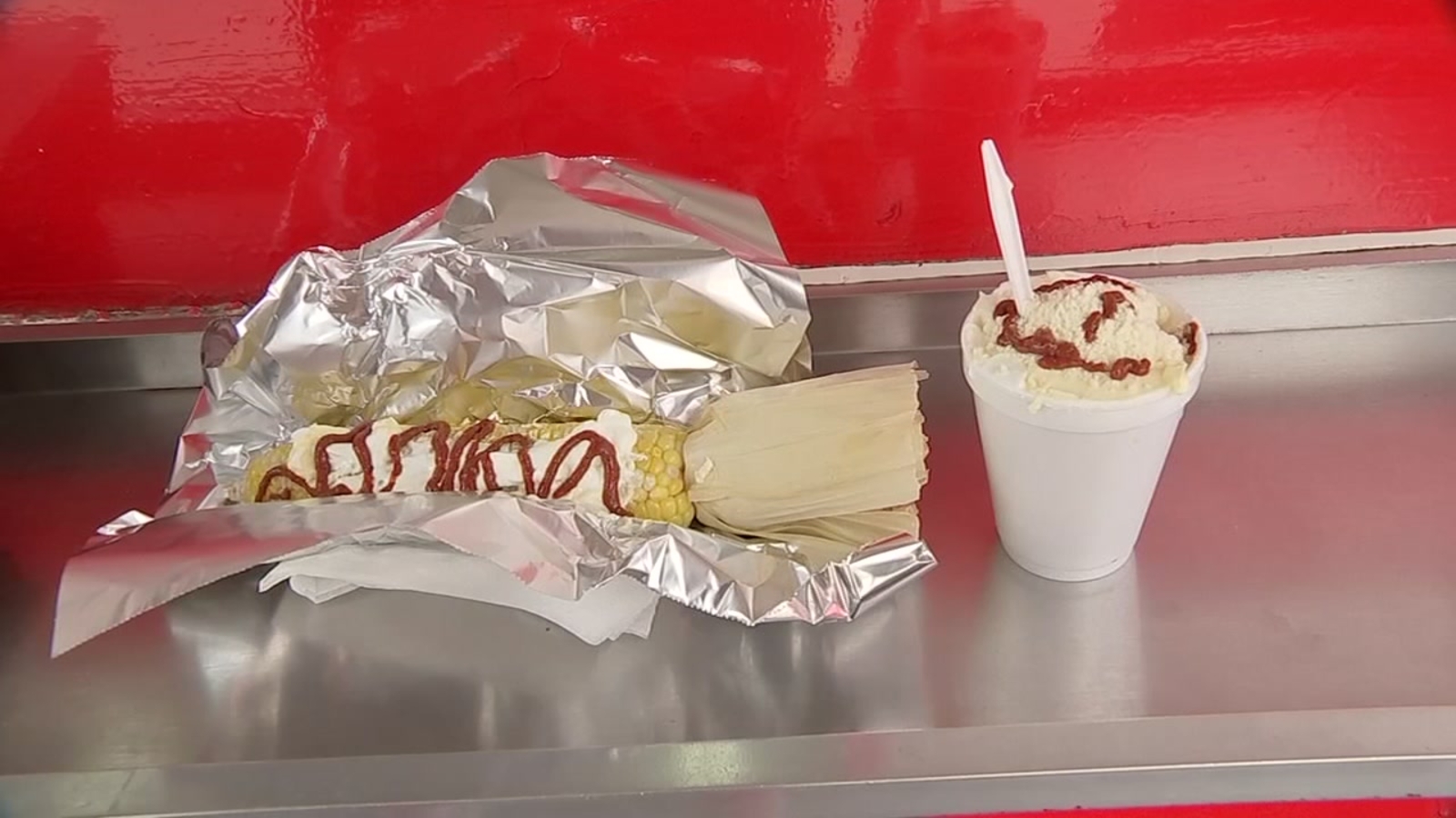 SYD: Elotes - Mexican street corn - is a cheap eat in Houston - ABC13 ...