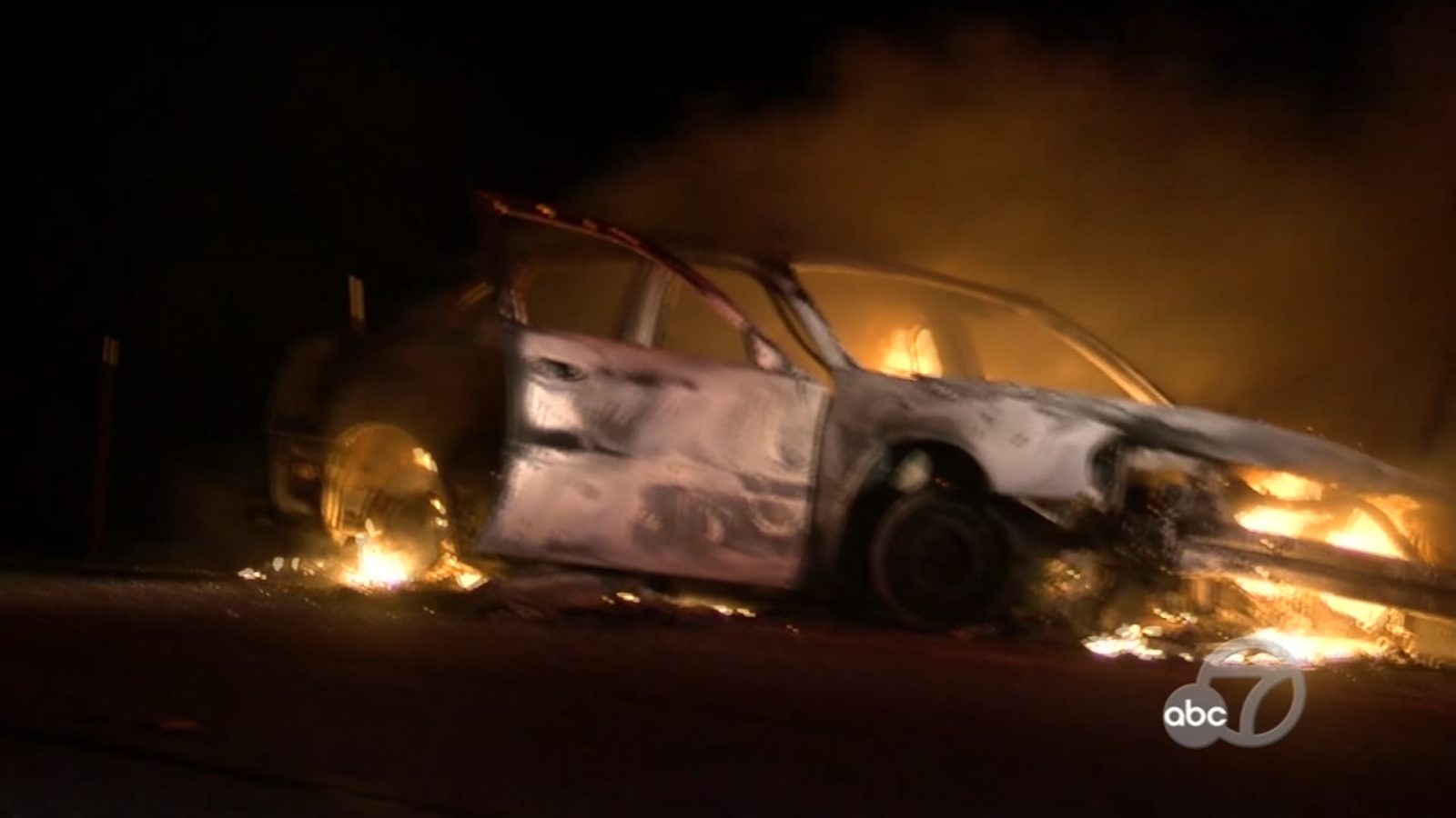 Firefighters investigating car fire that spread to brush in San Jose ...
